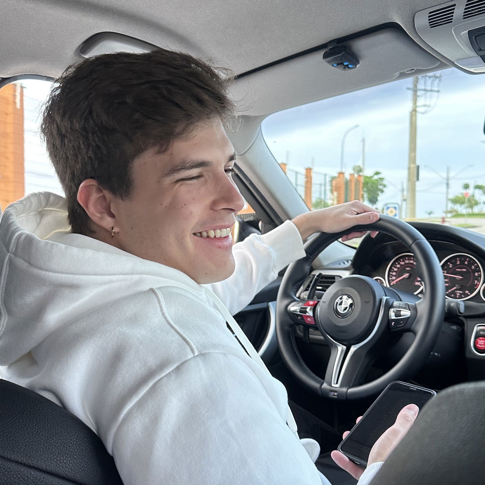 Trade invest - Matheus Martins